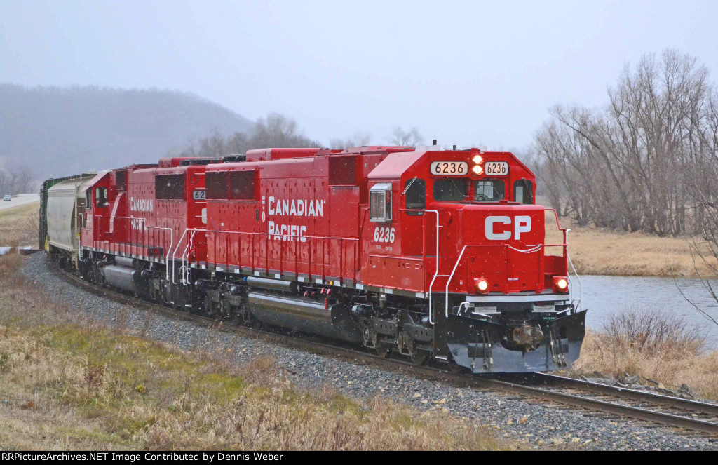 CP 6236, ICE's Marquette Sub.